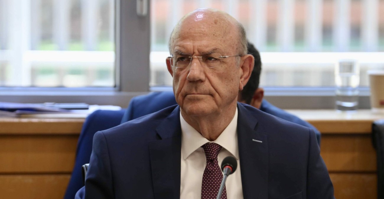 Ενόχληση ΥΠΟΙΚ από τα «Cyprus Confidential» - Προκαλούν αρνητική ...