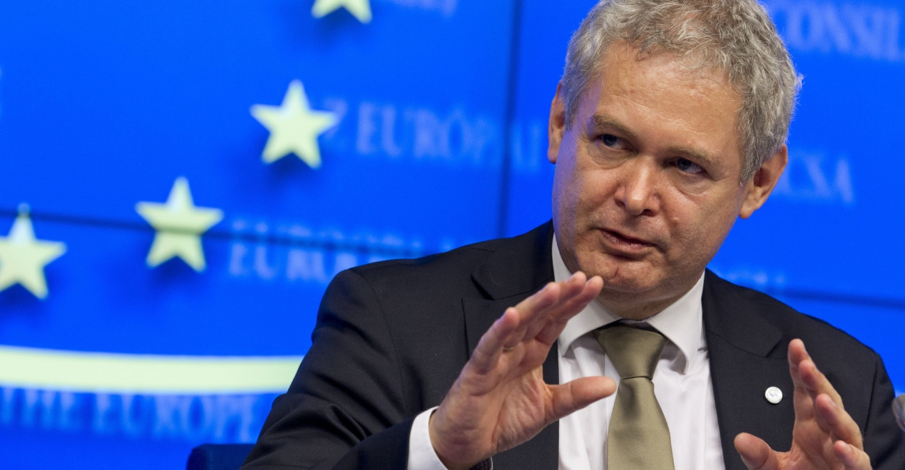 Μαυρογιάννης: Εργάζεται από το σπίτι μετά το θετικό τέστ κορωνοϊου- Πως ...