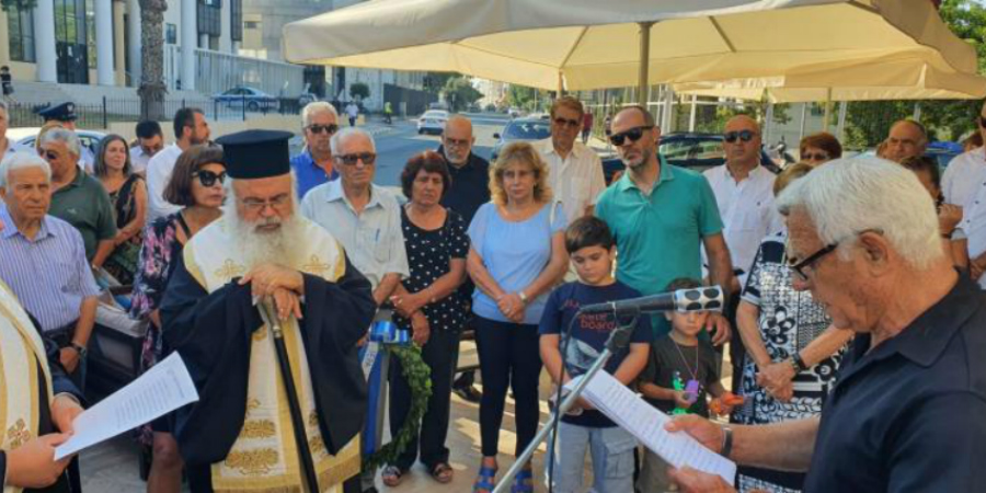 ΚΥΠΡΙΑΚΗ ΤΡΑΓΩΔΙΑ: Στρέφουν τις μνήμες πίσω και αφηγούνται ...