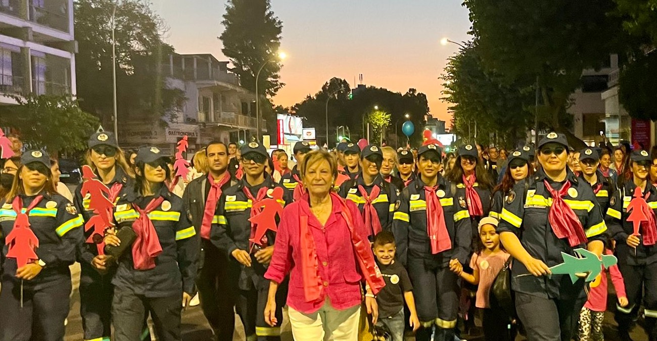 «Δικαίωμα στη Λήθη»: Στους δρόμους της Λευκωσίας οι Ροζ Φιγούρες ...