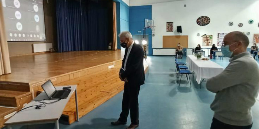 ΠΡΟΔΡΟΜΟΥ: Επισκέφτηκε το Γ΄ Δημοτικό Σχολείο και το Γ΄Δημόσιο ...