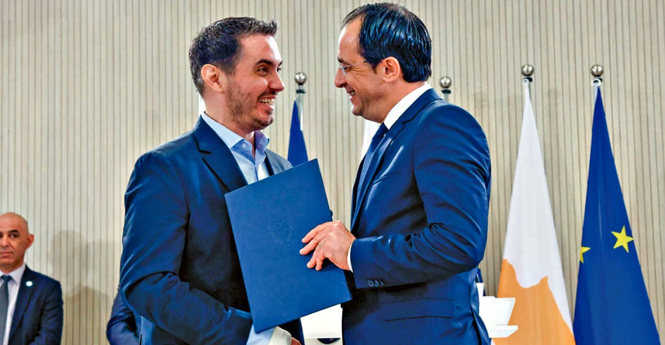 ΚΕ: Προσωπική απόφαση Χατζηγιάννη η παραίτηση - «Παραμένουν εξαιρετικές ...