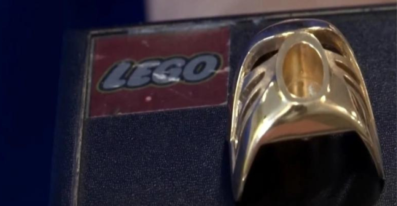 Πωλήθηκε το πιο ακριβό κομμάτι Lego: Η τιμή πώλησης που άφησε άναυδους ...