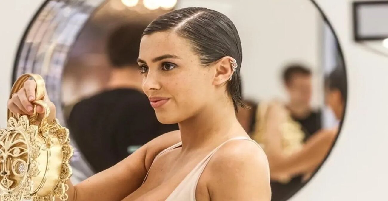 Ξαναχτύπησε η Μπιάνκα Σενσόρι: Η σύντροφος του Κάνιε Γουεστ φόρεσε ...