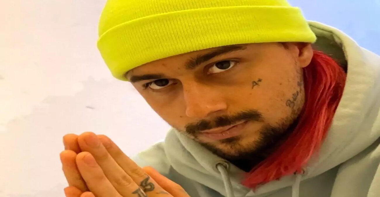 Sin Boy: Φωτογραφήθηκε μέσα σε φέρετρο - «Έχω πεθάνει, έχω φάει ξύλο, τι άλλο να κάνω για να με ...