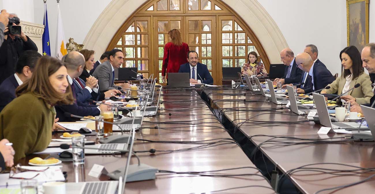 Αυτό είναι το νέο ΔΣ της Αγγλικής Σχολής - Τα 11 μέλη που το αποτελούν