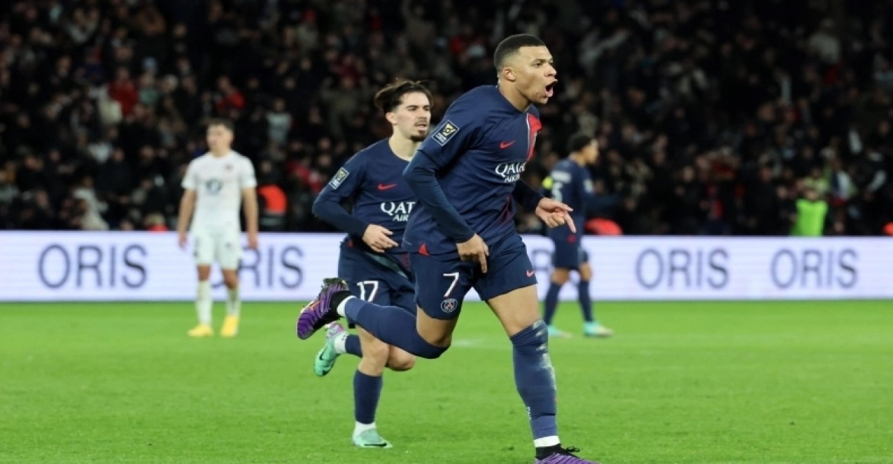 H Παρί Σεν Ζερμέν πήρε και το Super Cup, 2-0 την Τουλούζ