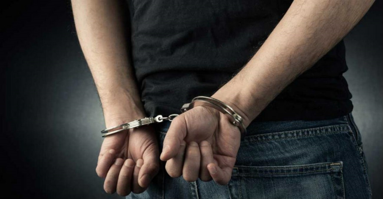 Φωτιά σε σχολείο: Χειροπέδες σε άλλο ένα ανήλικο πρόσωπο - Στις 8 ...