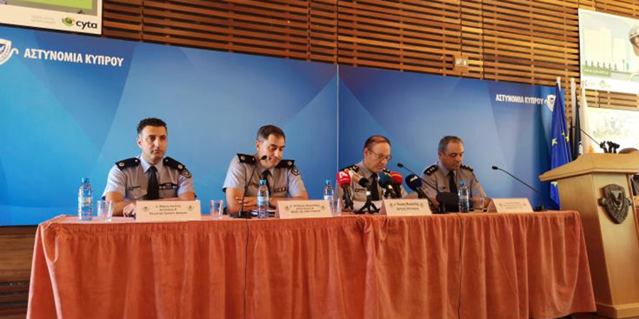 ΑΣΤΥΝΟΜΙΑ: Ο Αγγελίδης παρέδωσε τη σκυτάλη στον Χρ. Ανδρέου - «Ανοιχτή ...