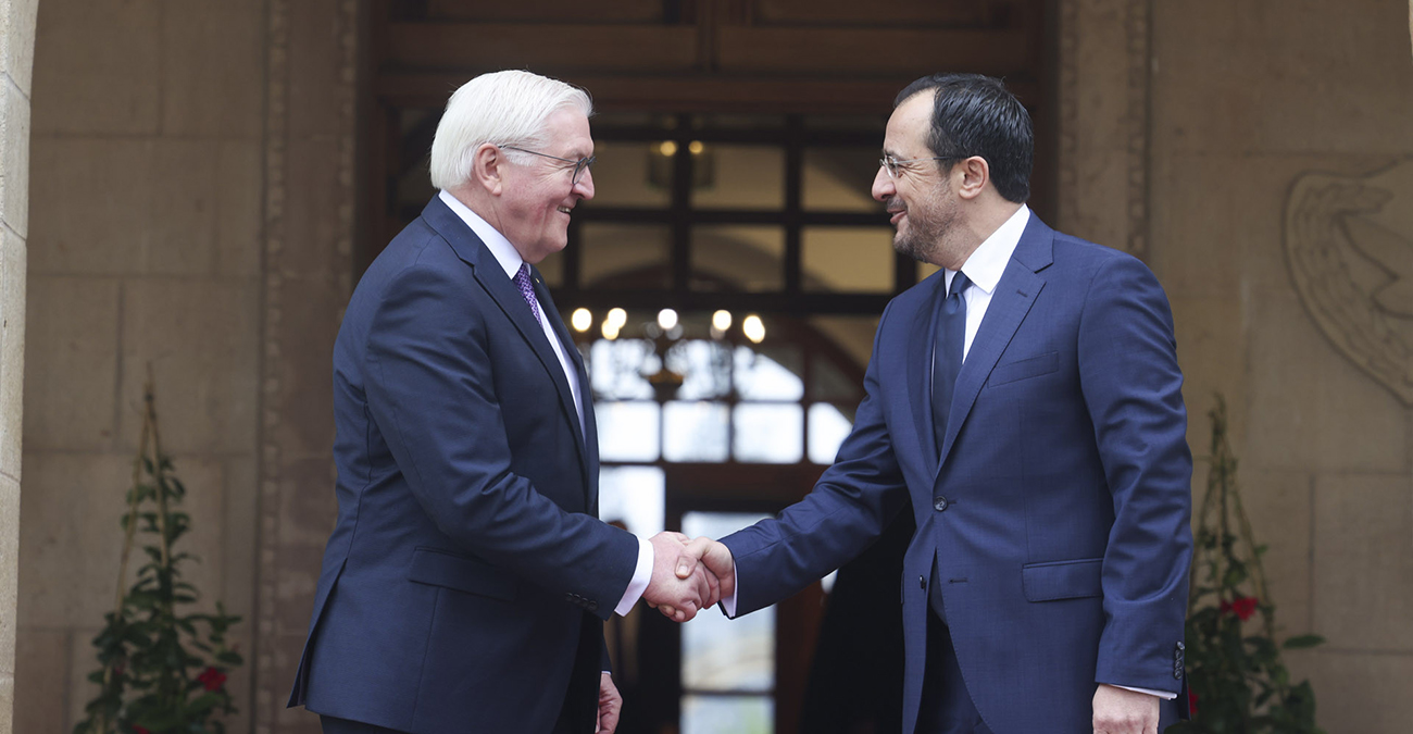 Έφτασε στο Προεδρικό ο Φρανκ-Βάλτερ Σταϊνμάιερ - «Έχω μεγάλο σεβασμό ...