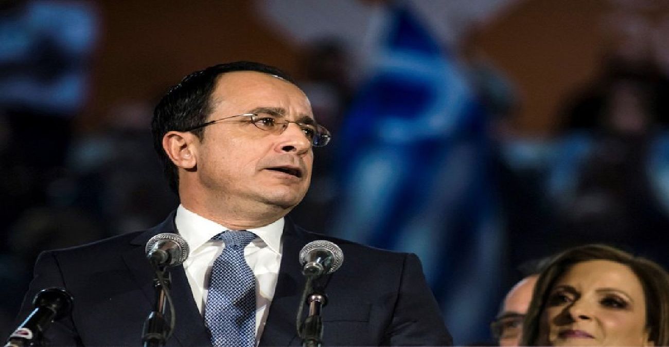 Έτοιμος να συναντήσει Τατάρ ο Χριστοδουλίδης – Μεγαλώνει ο κατάλογος με ...