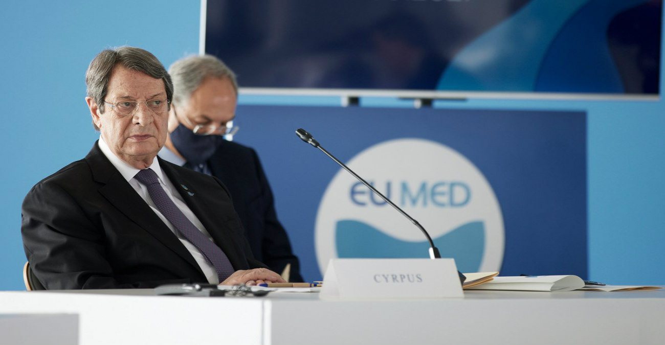 Πάει Ισπανία ο Πρόεδρος – Θα συμμετάσχει στη Σύνοδο Κορυφής των μεσογειακών κρατών μελών της ΕΕ