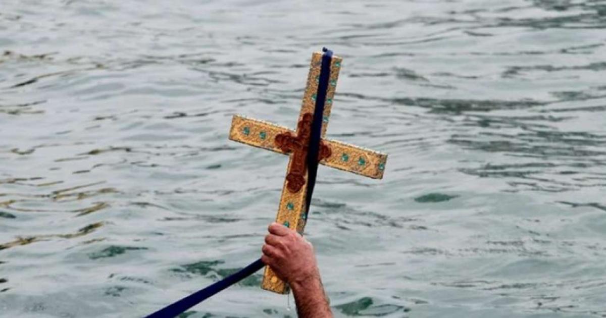 «Καλημέρα τζαι τα Φώτα τζαι την πουλουστρίνα πρώτα» Έθιμα των ...