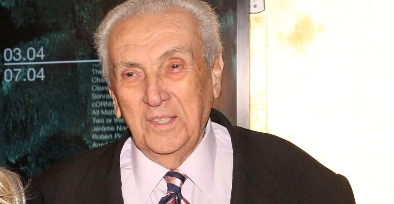 Σε πλειστηριασμό το κτίριο που είχε δημιουργήσει ο Δημήτρης Κοντομηνάς ...