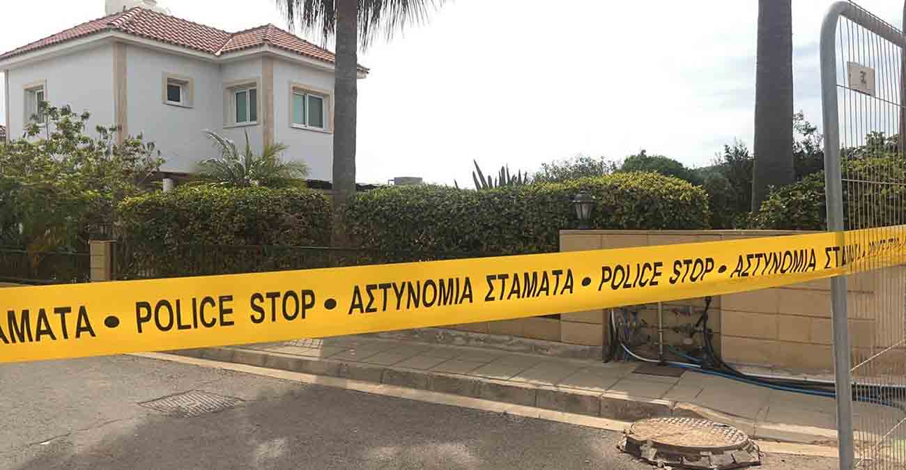 Τον μαχαίρωσε στην αυλή της οικίας του στον Πρωταρά - Διασωληνωμένος ...