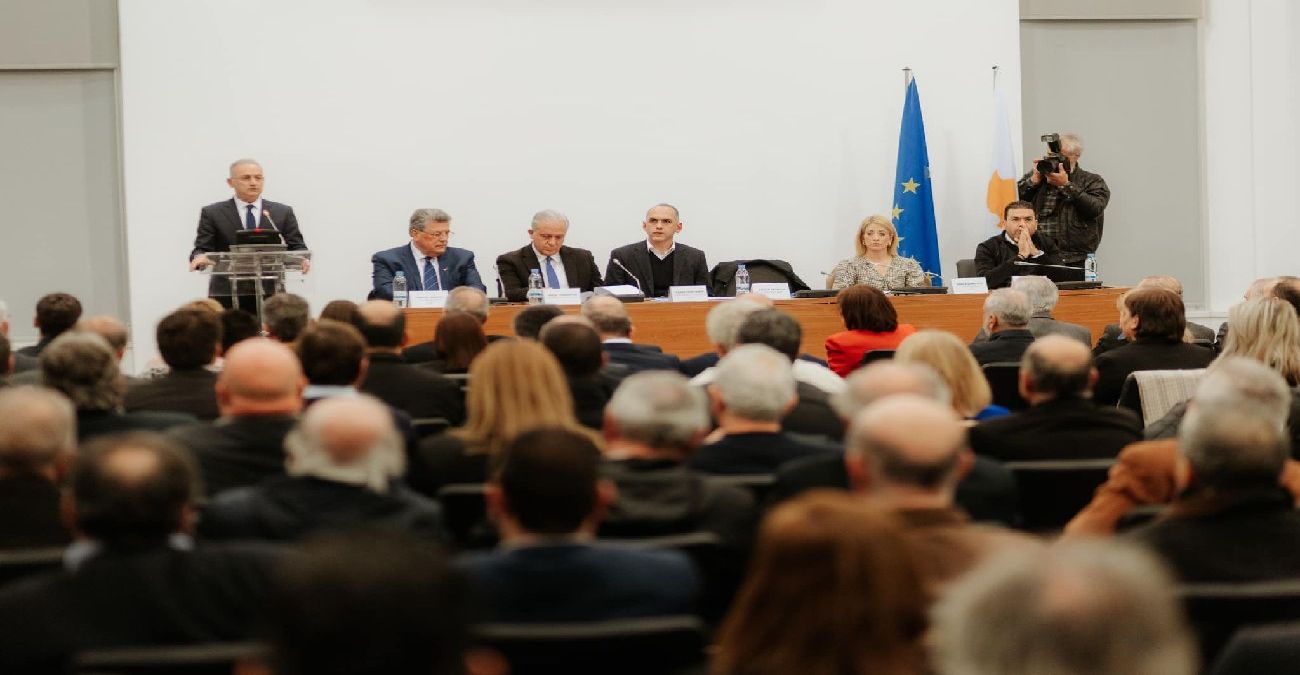 Ψήφο κατά βούληση, υπεύθυνη αντιπολίτευση και Εκλογικό Συνέδριο για τον ...