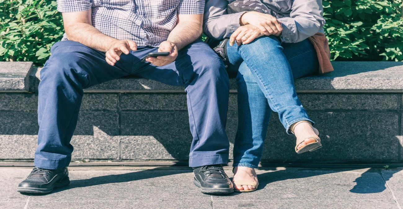 Manspreading: Τι είναι και πώς εξηγείται επιστημονικά;